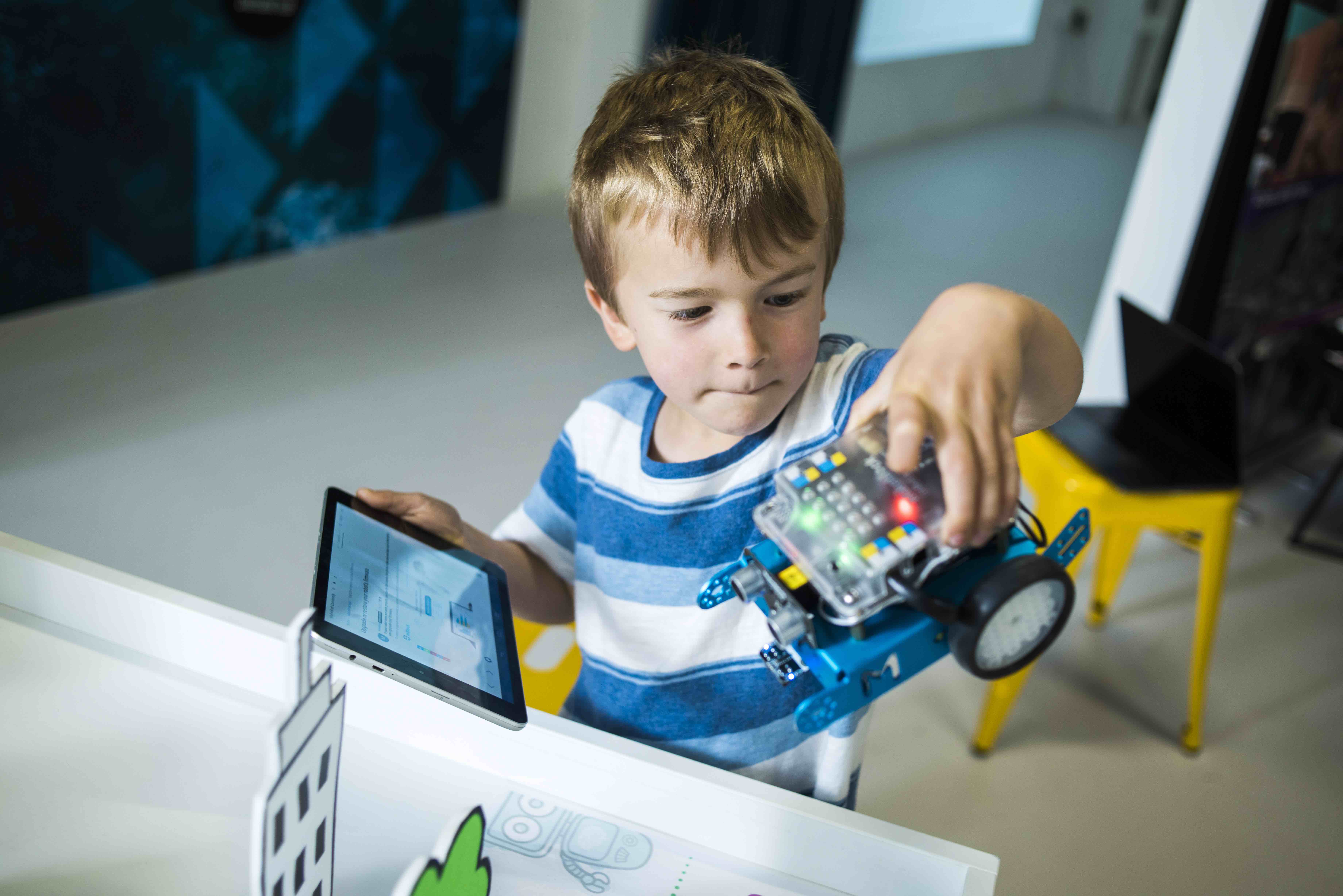 Innovation on display at Eastland Network Science and Technology Fair ...